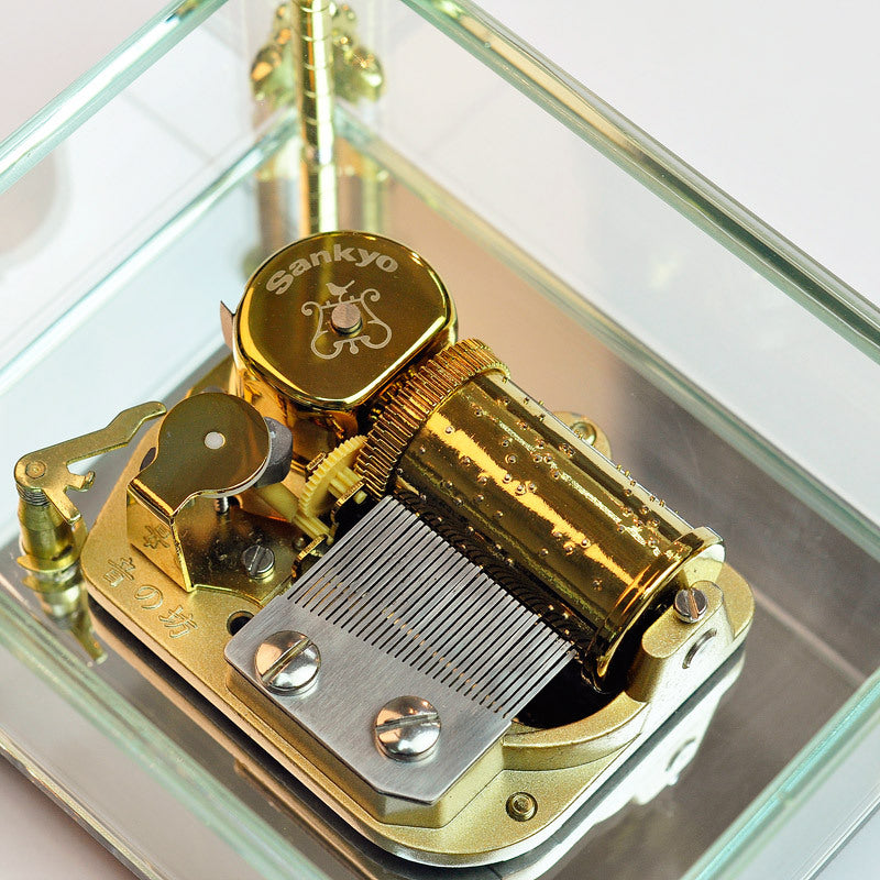 Stunning 30 Note Glass with Mirrored Base Crystal Music Box (multiple ...